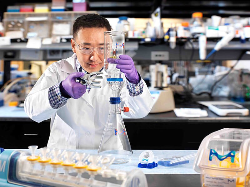 Dynasolve® 200 Series - 218, 220, 225, 230 Cured Silicone Cleaning Solvents