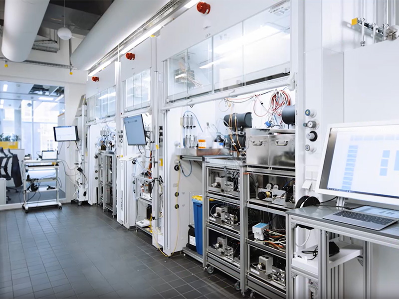 Modular Automation for Laboratories